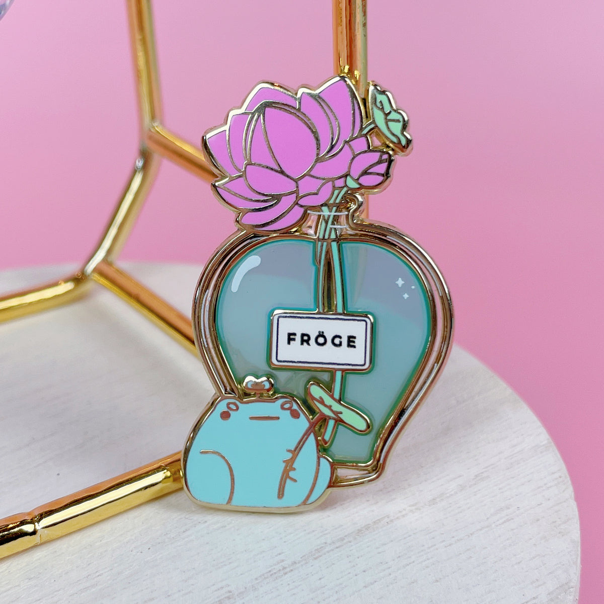 Perfume Frog Pin – rainylune